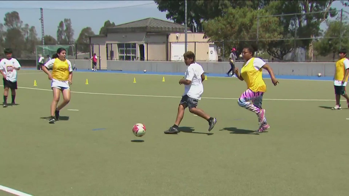 San Diego Unified announces Chicano Federation Soccer Academy | cbs8.com