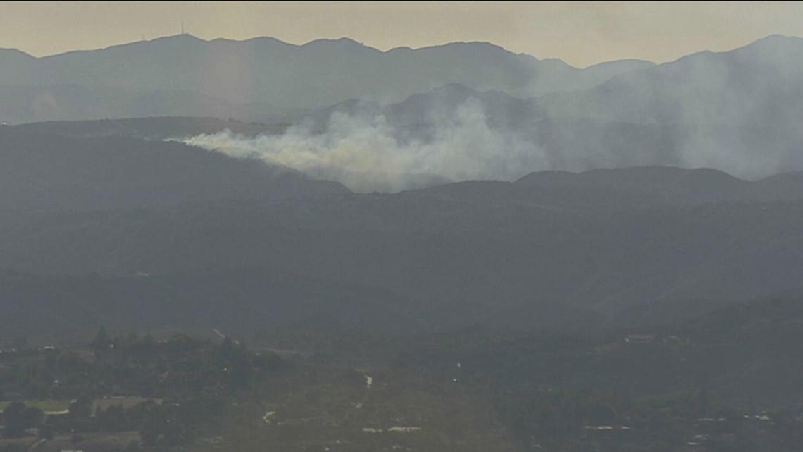 At least 15 acres burned in Camp Pendleton brush fire | cbs8.com