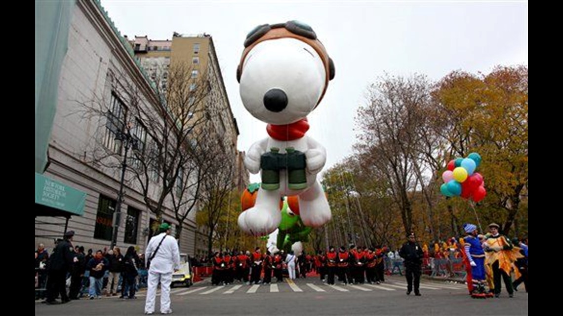 Kanye West, Kung Fu Panda star at NYC parade | cbs8.com