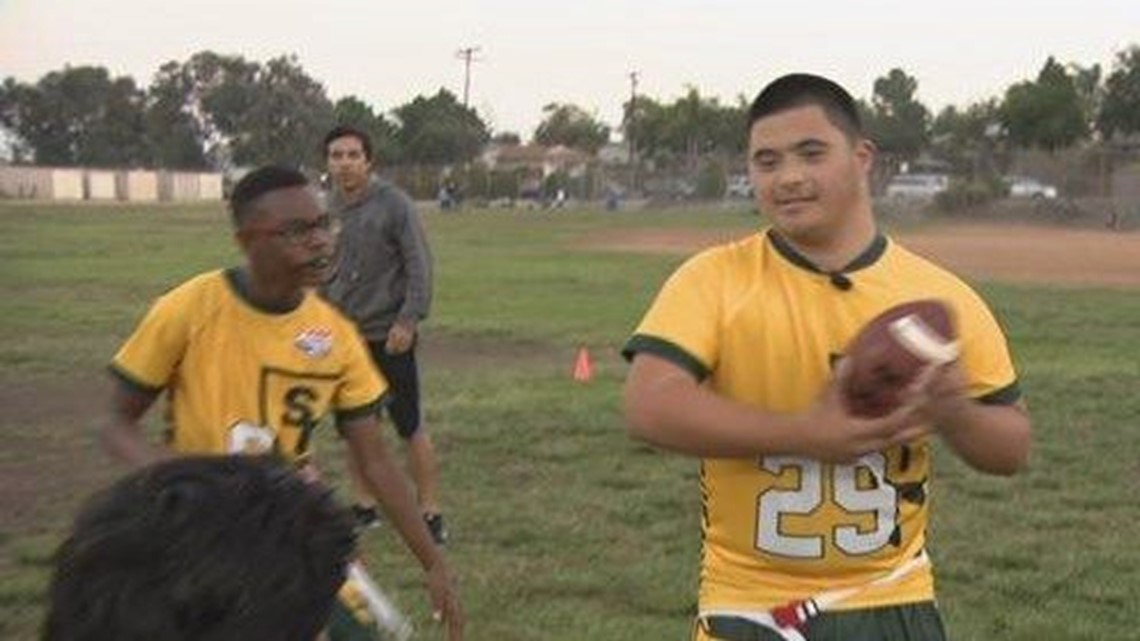 Everyone gets a chance to shine on San Carlos special needs football ...