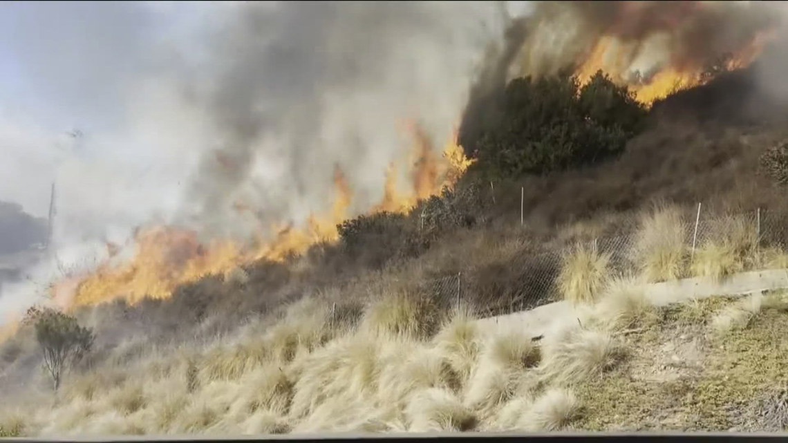 San Diego fire crews battle Friars Fire swiftly | cbs8.com