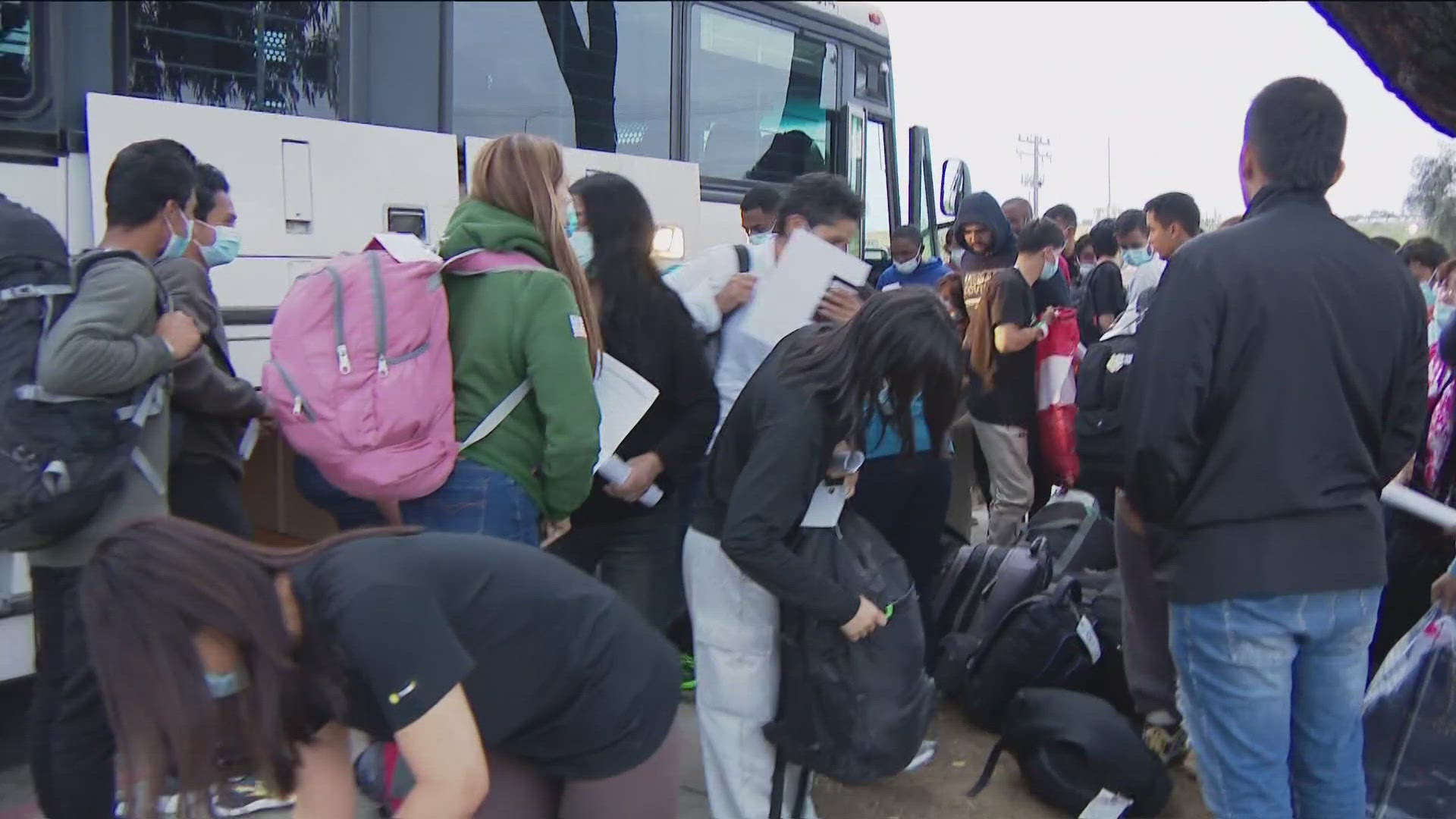 San Diego County supervisors approve migrant center funding | cbs8.com