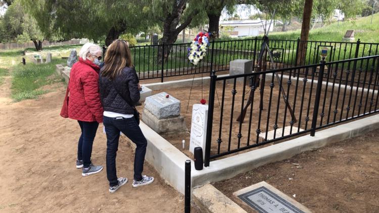Grave of 'Civil War Hero' in Fallbrook receives new life | cbs8.com