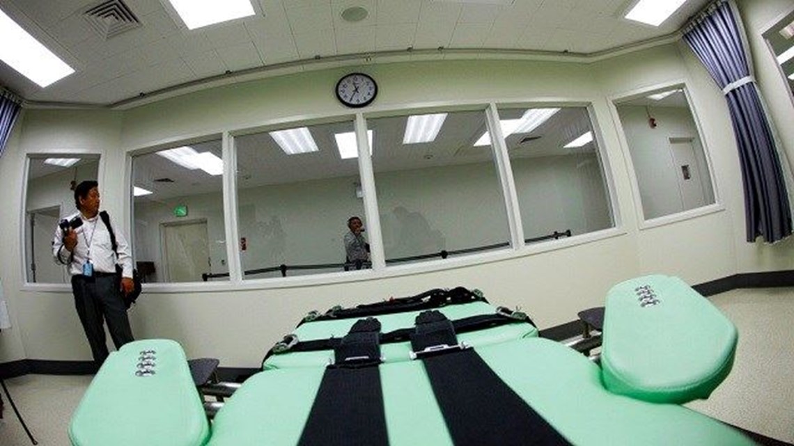 California death penalty fight shifts to execution method | cbs8.com