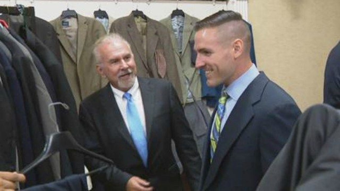 Suits for Soldiers: Business clothes for veterans seeking new careers ...