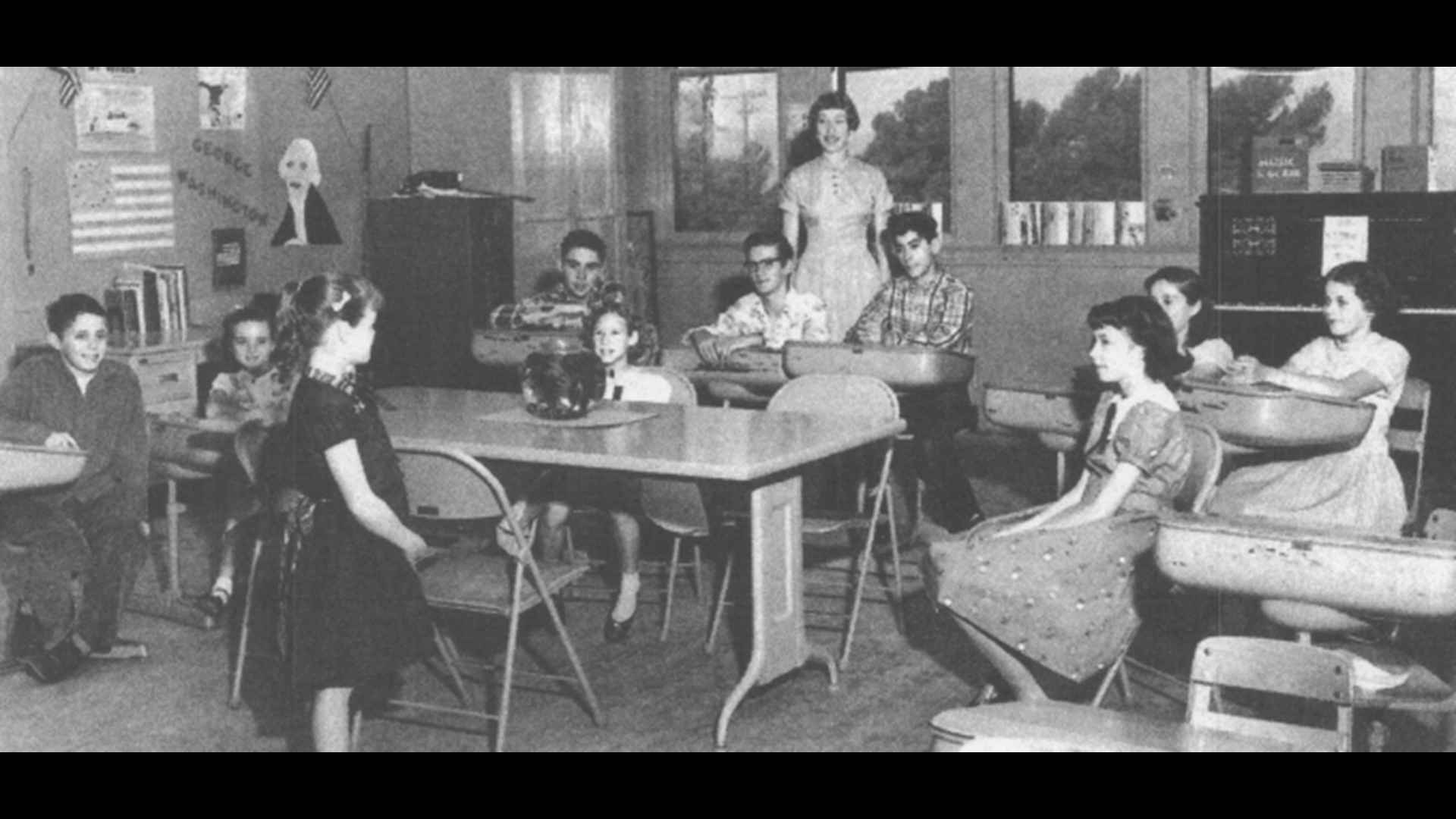 Honoring the passing one of America's first female Marines | cbs8.com