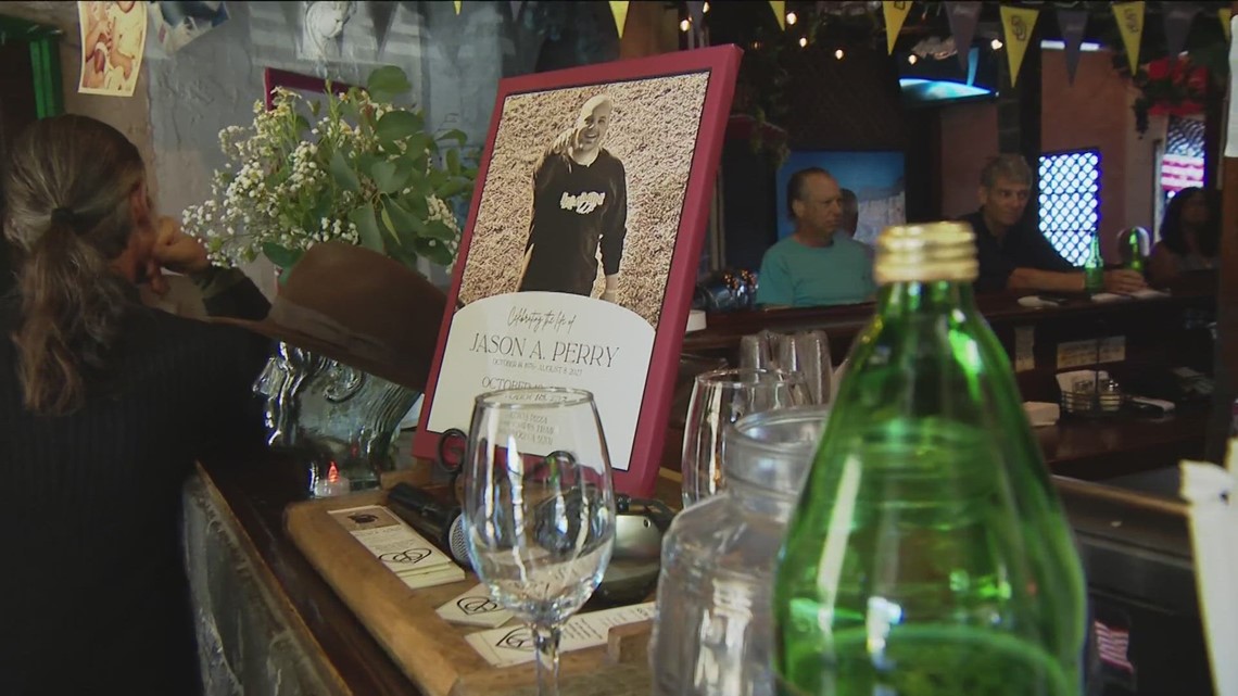 Jason Perry loved ones gather for celebration of life | cbs8.com