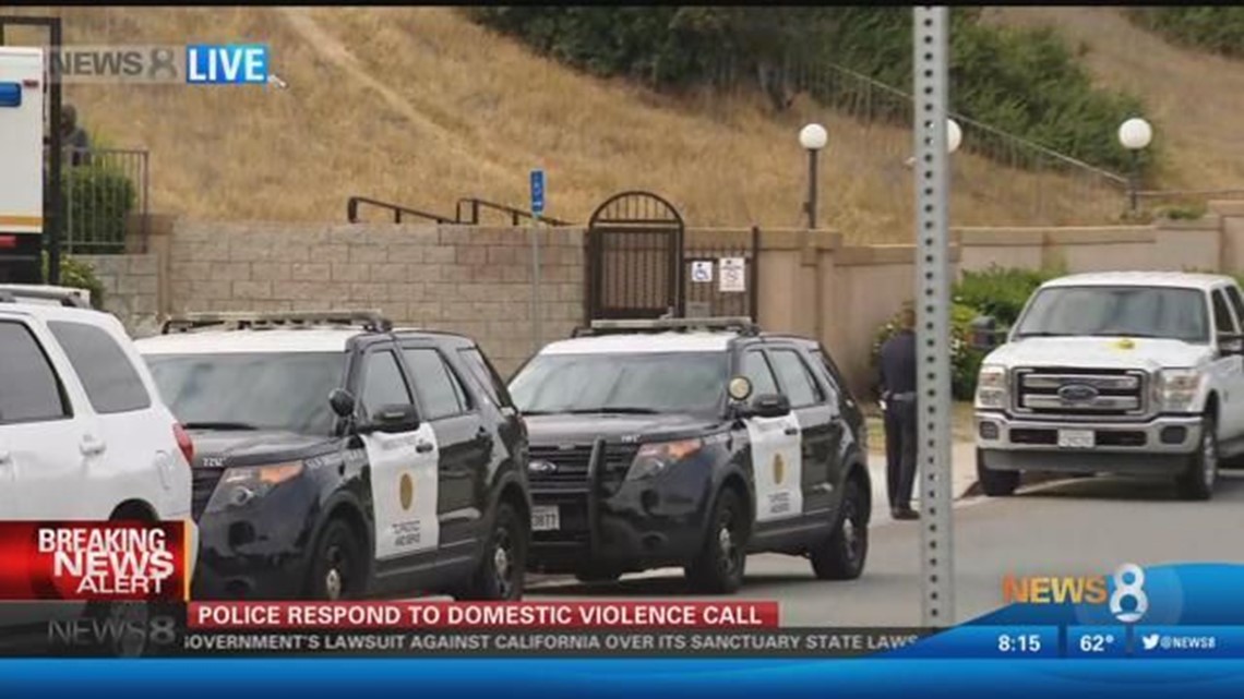 Police respond to domestic violence call in Paradise Valley | cbs8.com
