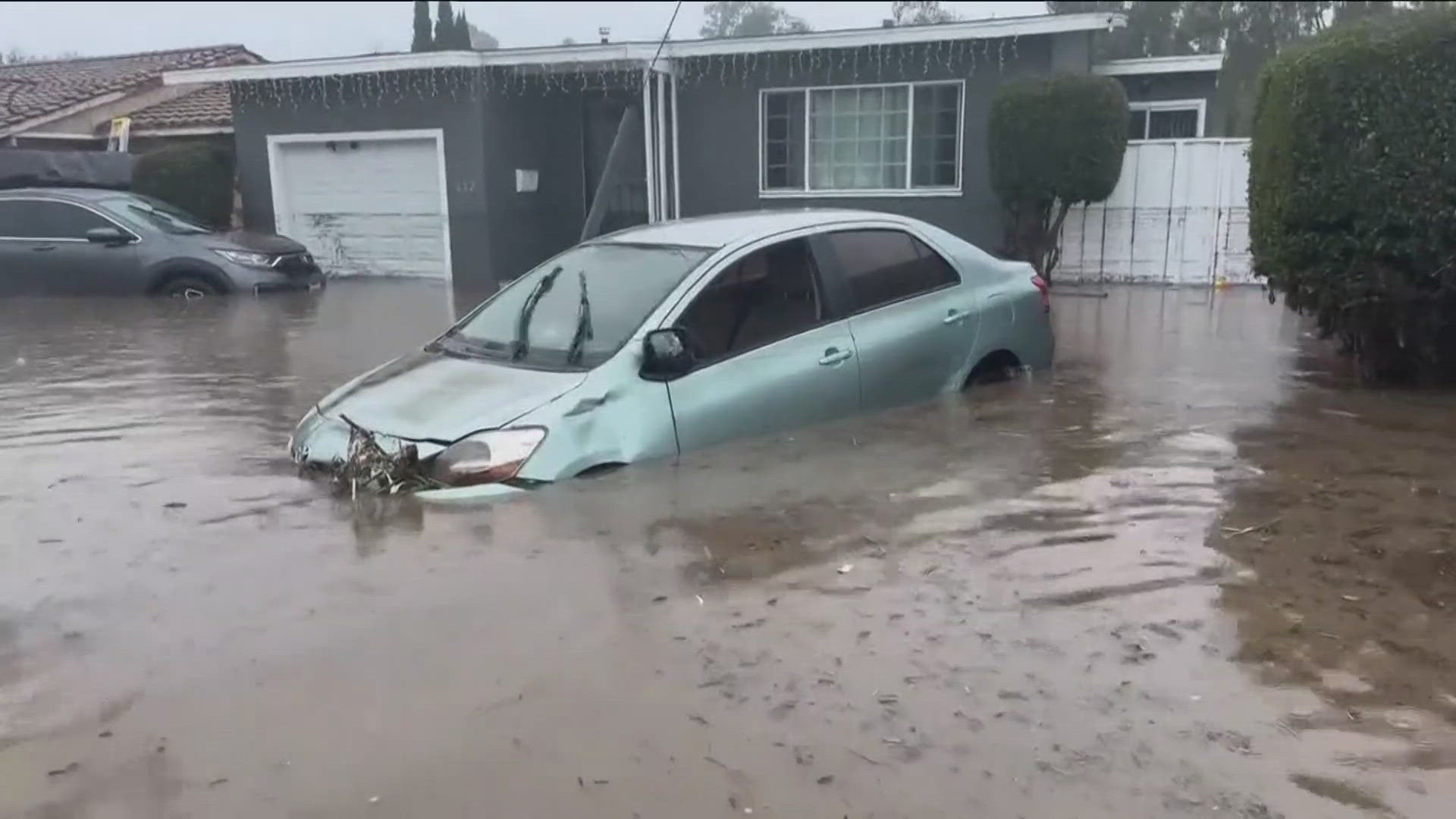 San Diego residents still grappling with flood aftermath, blame city negligence | cbs8.com