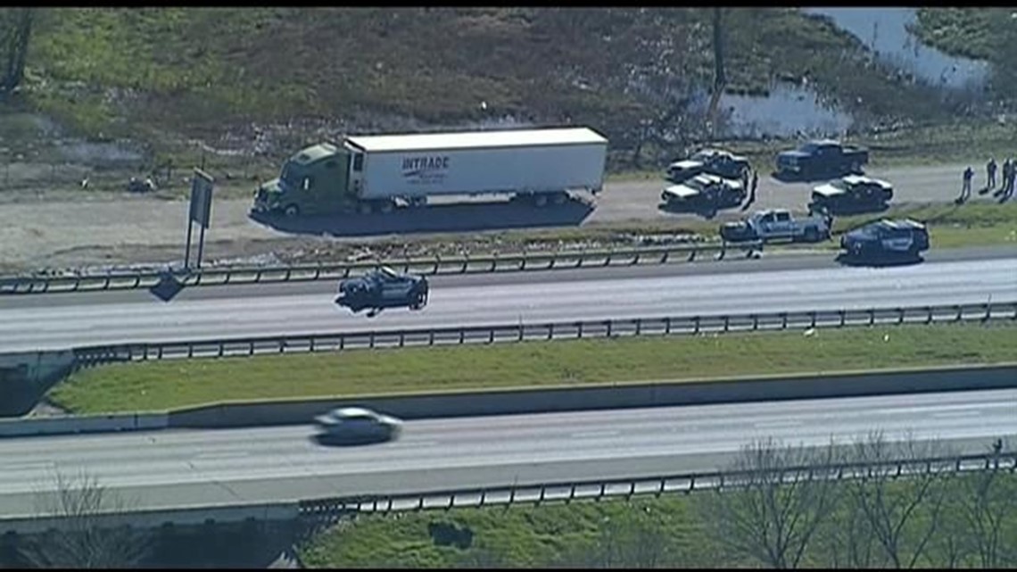 Standoff ends, driver held in Texas stolen truck incident | cbs8.com