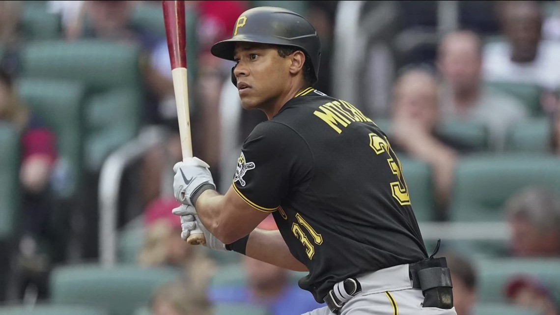 Rancho Bernardo alum, Cal Mitchell aims to make Padres roster | cbs8.com