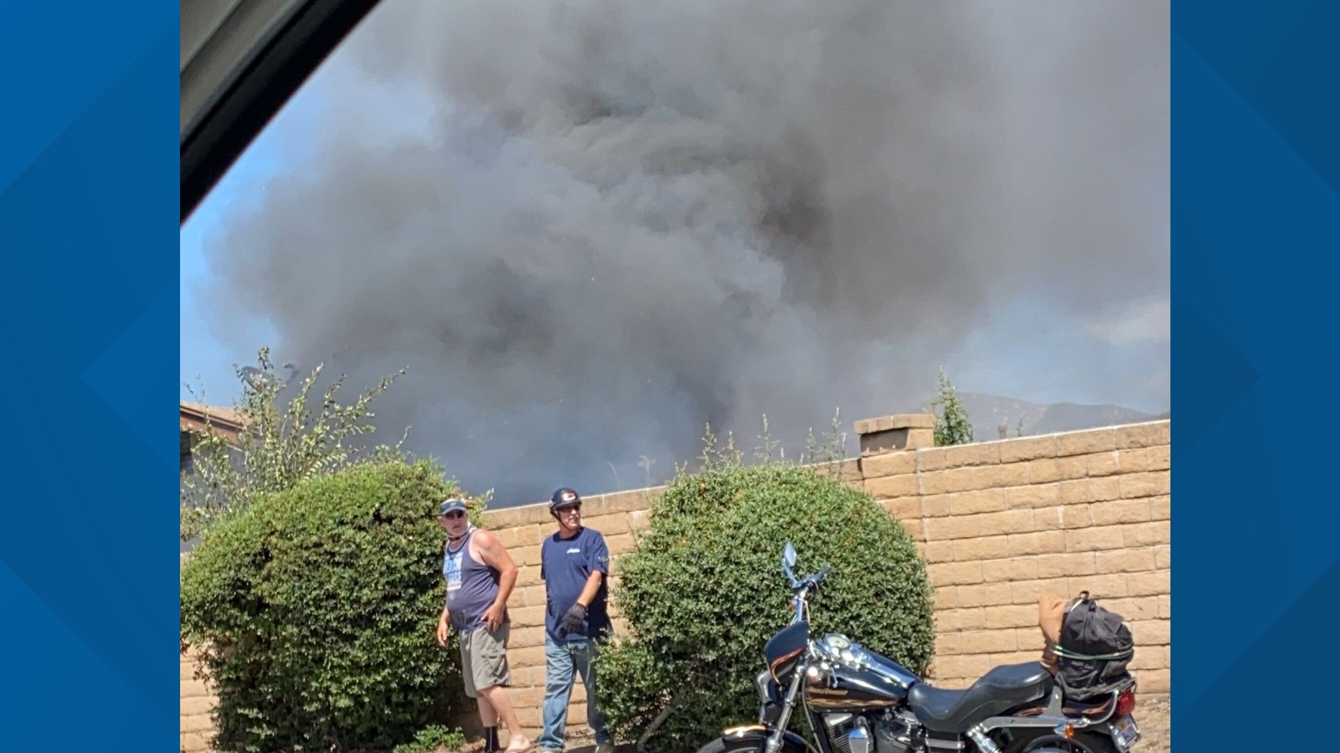 Crews knock down structure fire in Poway | cbs8.com