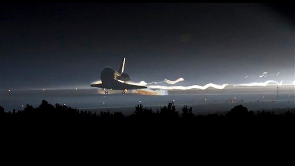 Space shuttle comes to 'final stop' after 30 years | cbs8.com