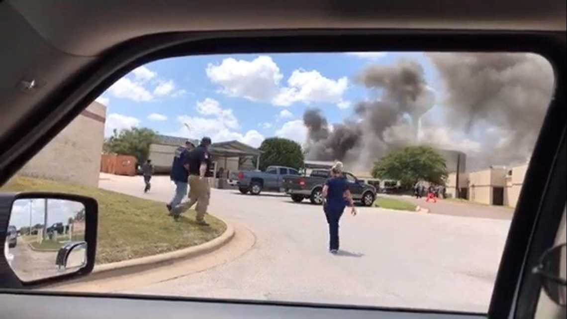 One dead, at least 12 hurt after explosion at Texas hospital | cbs8.com