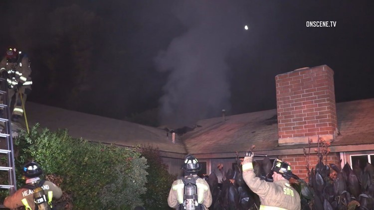 Man dies at hospital after being rescued from Spring Valley house fire ...