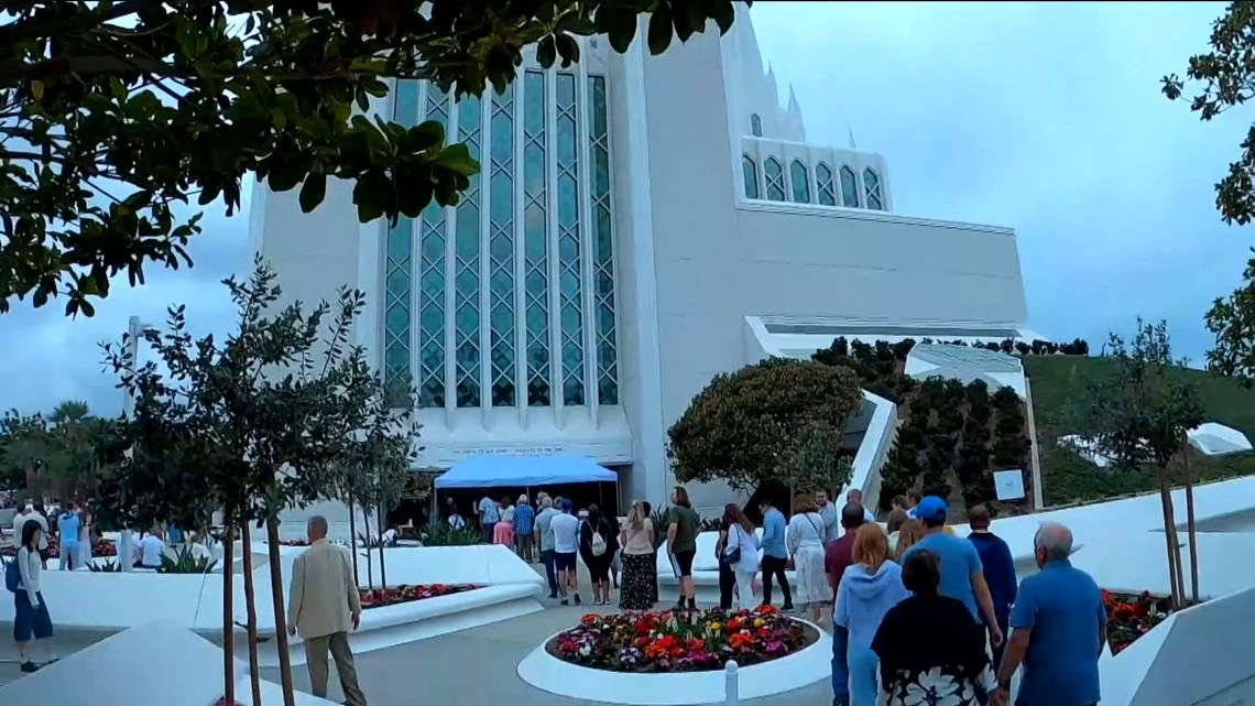 San Diego's LDS Temple opens to the public for the first time since ...