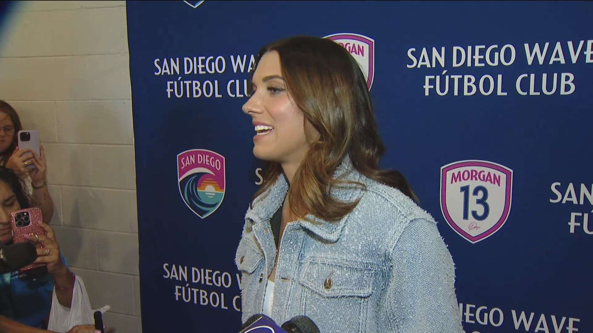 San Diego Wave retires Alex Morgan's #13 jersey | cbs8.com