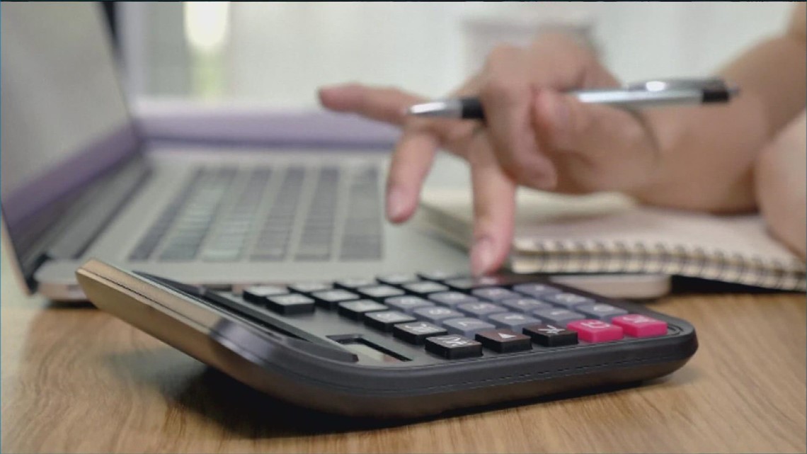 Study shows you can earn $100,000 and still be 'broke' in San Diego | cbs8.com