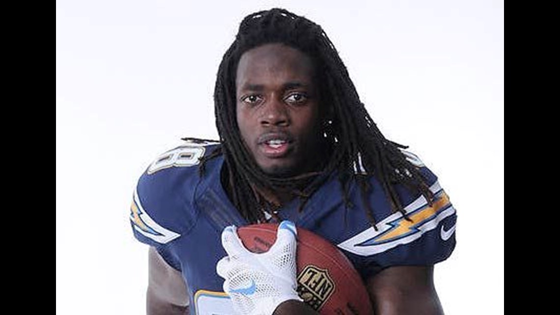 Rookie RB Gordon back at Chargers practice | cbs8.com
