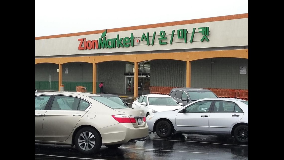 Zion Market in Kearny Mesa raided by ICE, 26 workers detained | cbs8.com