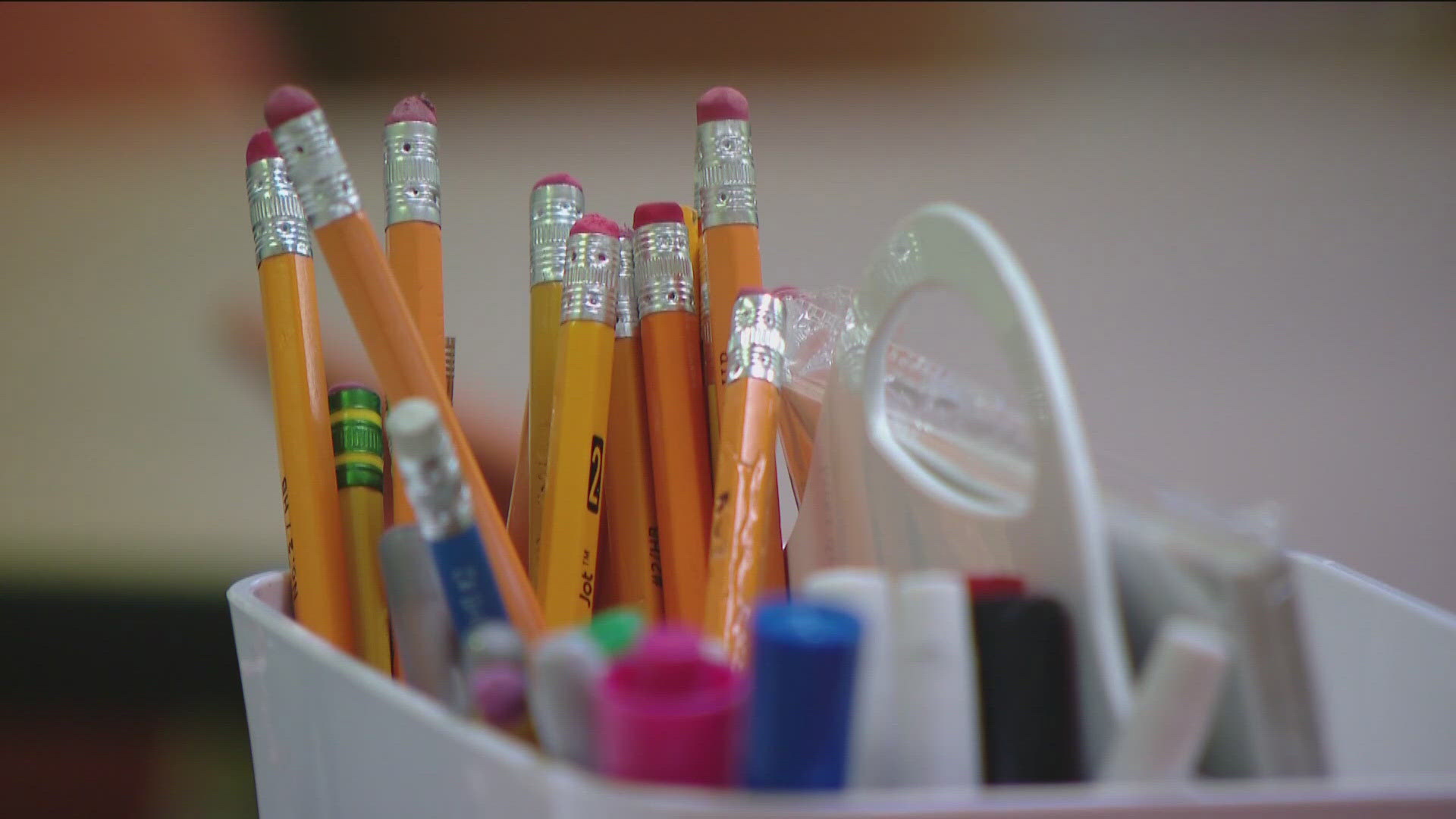 San Diego Unified board to consider nearly 1,500 employee housing units | cbs8.com