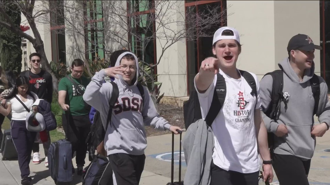 We believe! | SDSU Aztecs students, alumni and fans excited for Final ...