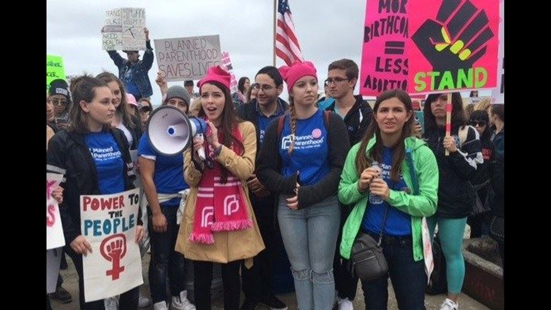 Anti-abortion activists, counter-protesters rally around US | cbs8.com