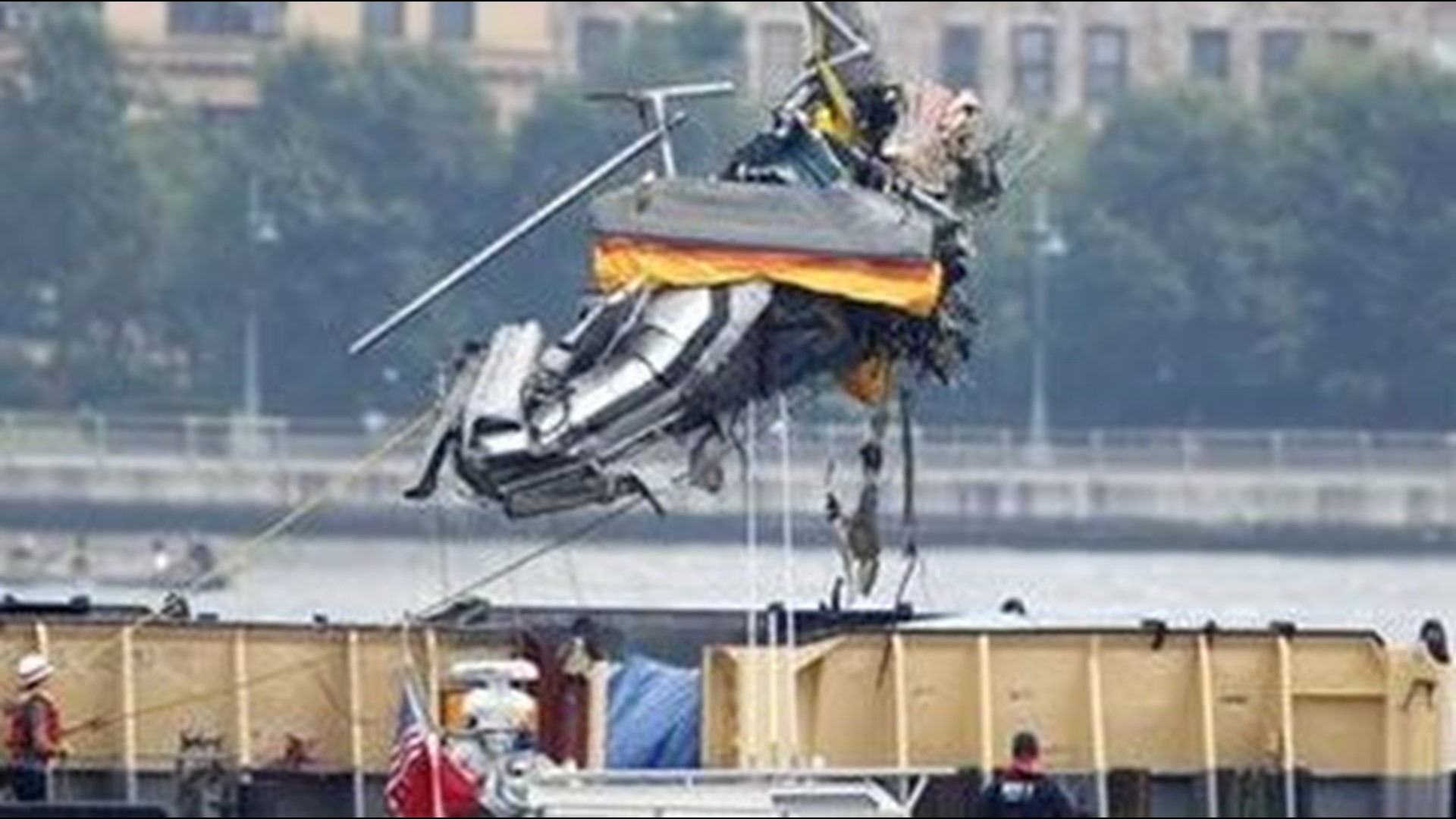 Seven Bodies, Helicopter Wreckage Pulled from Hudson River | cbs8.com