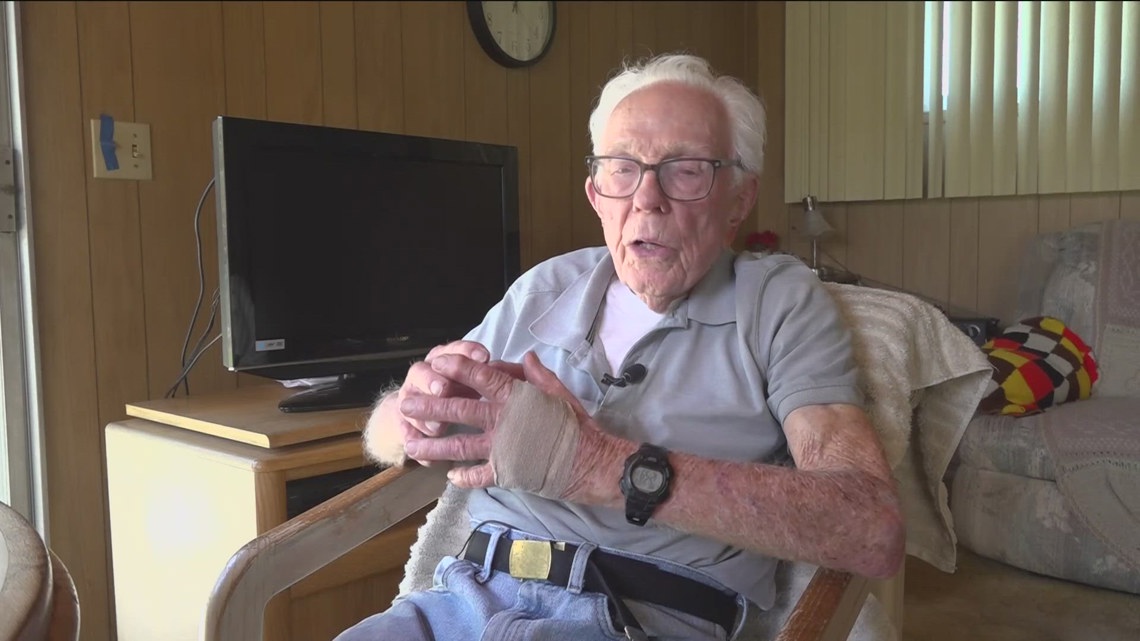 104 year old D-Day veteran remembers Normandy 80 years later | cbs8.com