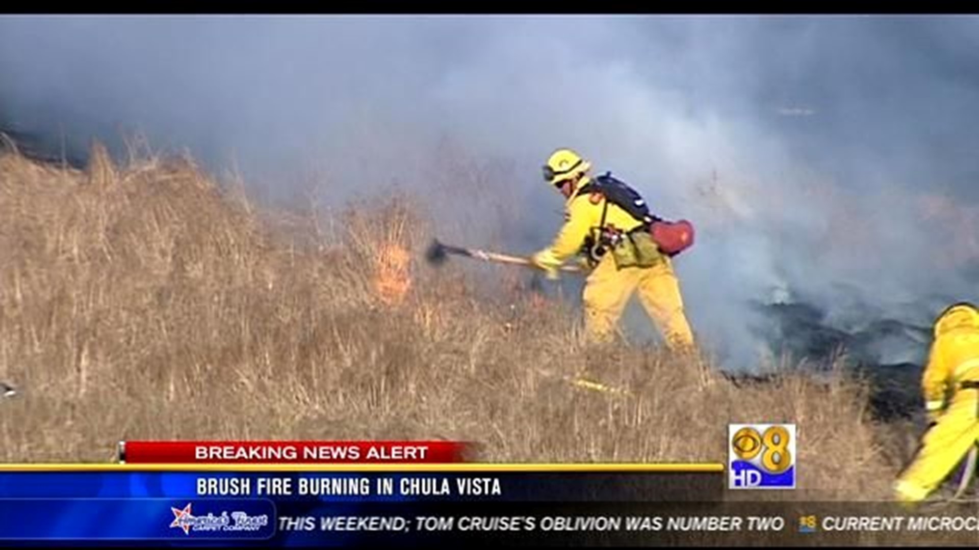 Crews battle brush fire in Chula Vista | cbs8.com