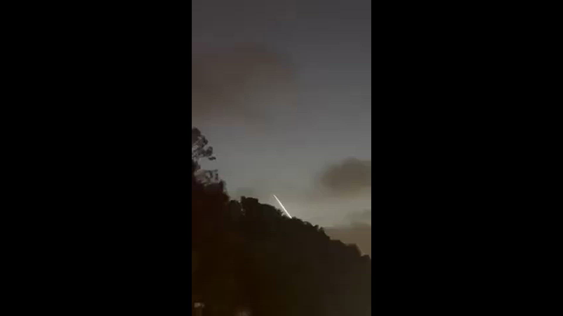 Falcon 9 launch of Starlink satellites from Vandenburgh SFB | cbs8.com