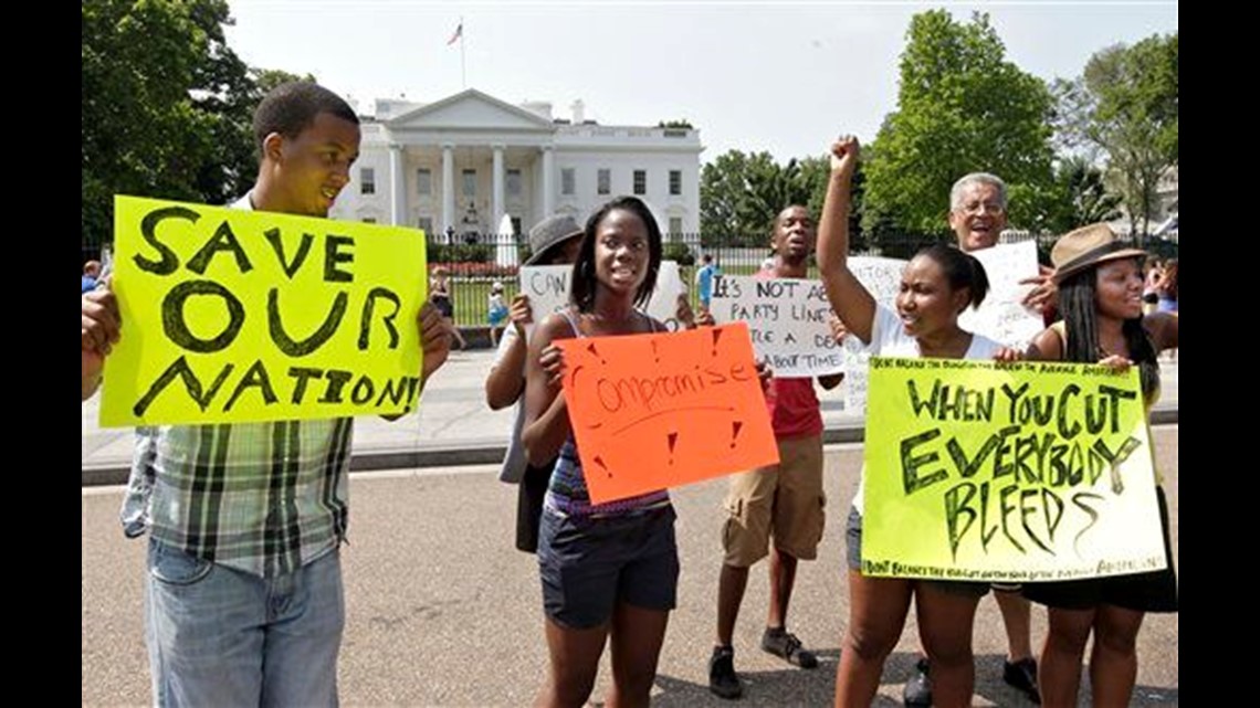 Obama wants frustrated voters to press Congress | cbs8.com