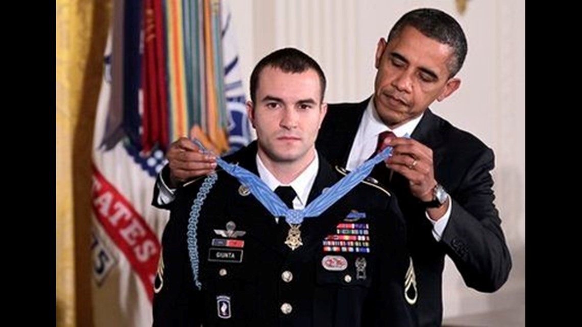 Soldier given highest medal for heroism on a ridge | cbs8.com