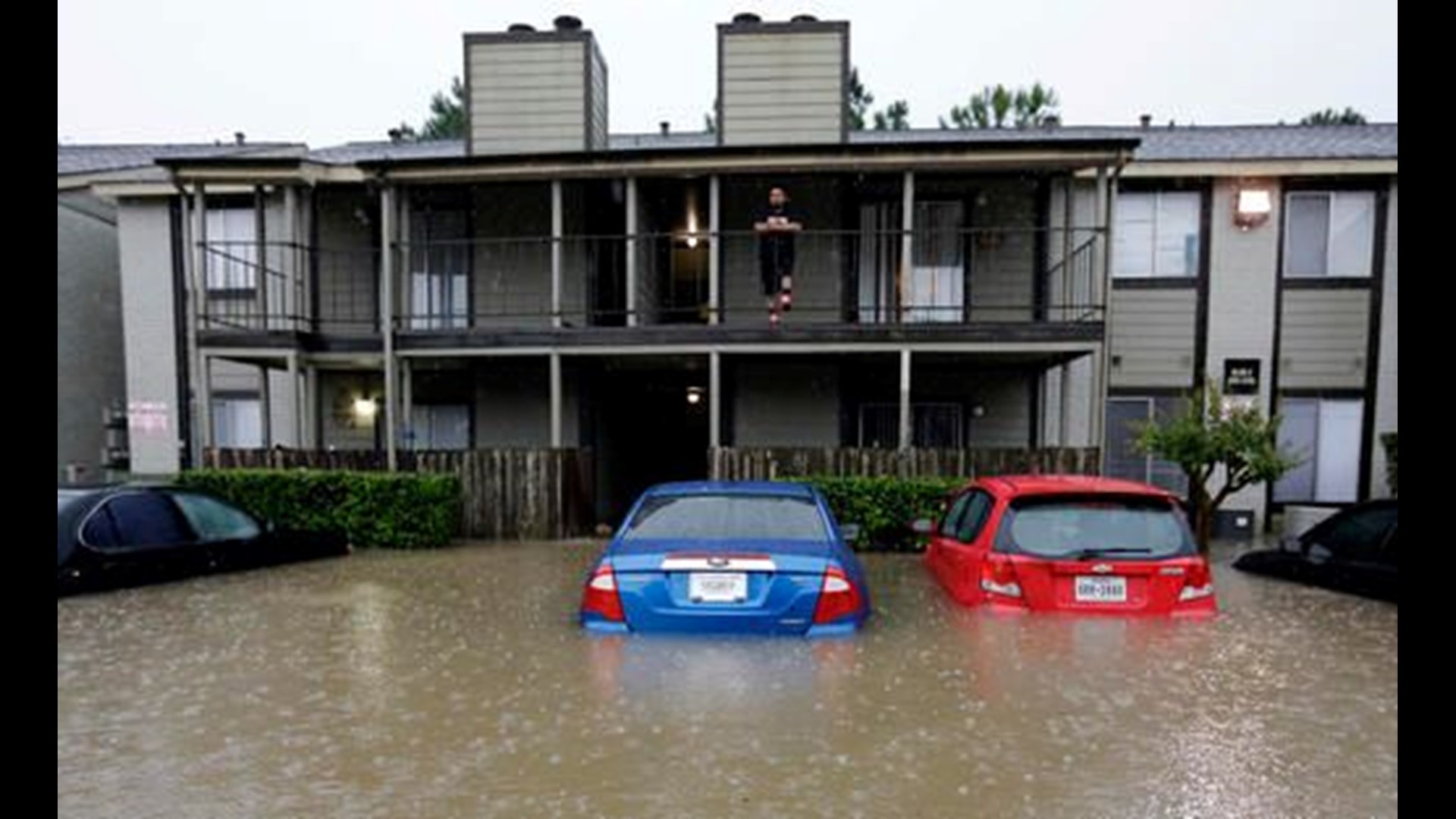 Houston area submerged after 16 inches of rain in 24 hours | cbs8.com