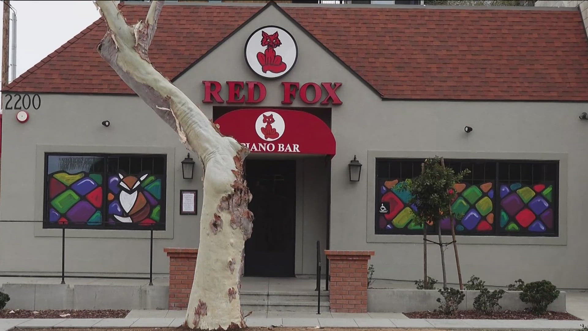 San Diego's Red Fox Room shuts down suddenly | cbs8.com