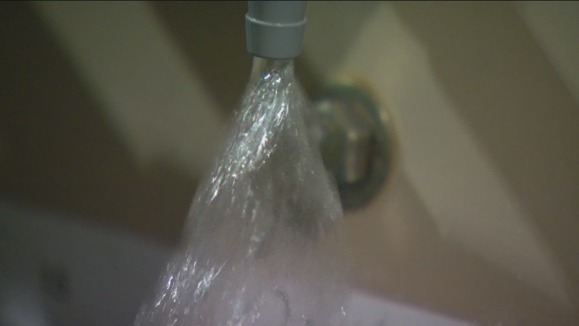 Water rates may rise 44% over 4 years in San Diego, analysis presented ...