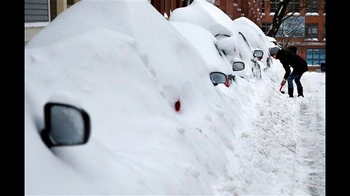 Boston bounces back, digs out from blizzard's 2 feet of snow | cbs8.com