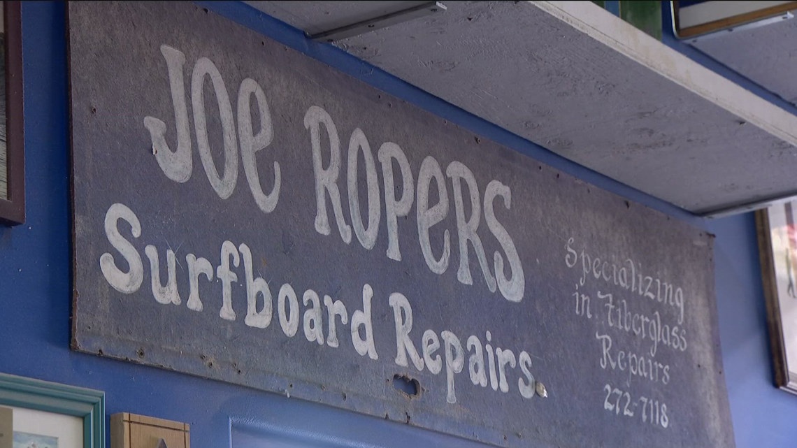 Joe Roper celebrates 50 years of surfboard repair | cbs8.com