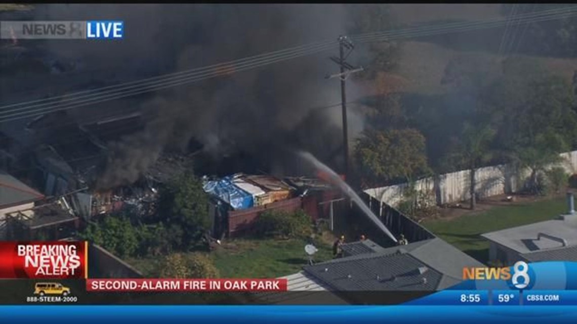 Two-alarm fire in Oak Park | cbs8.com