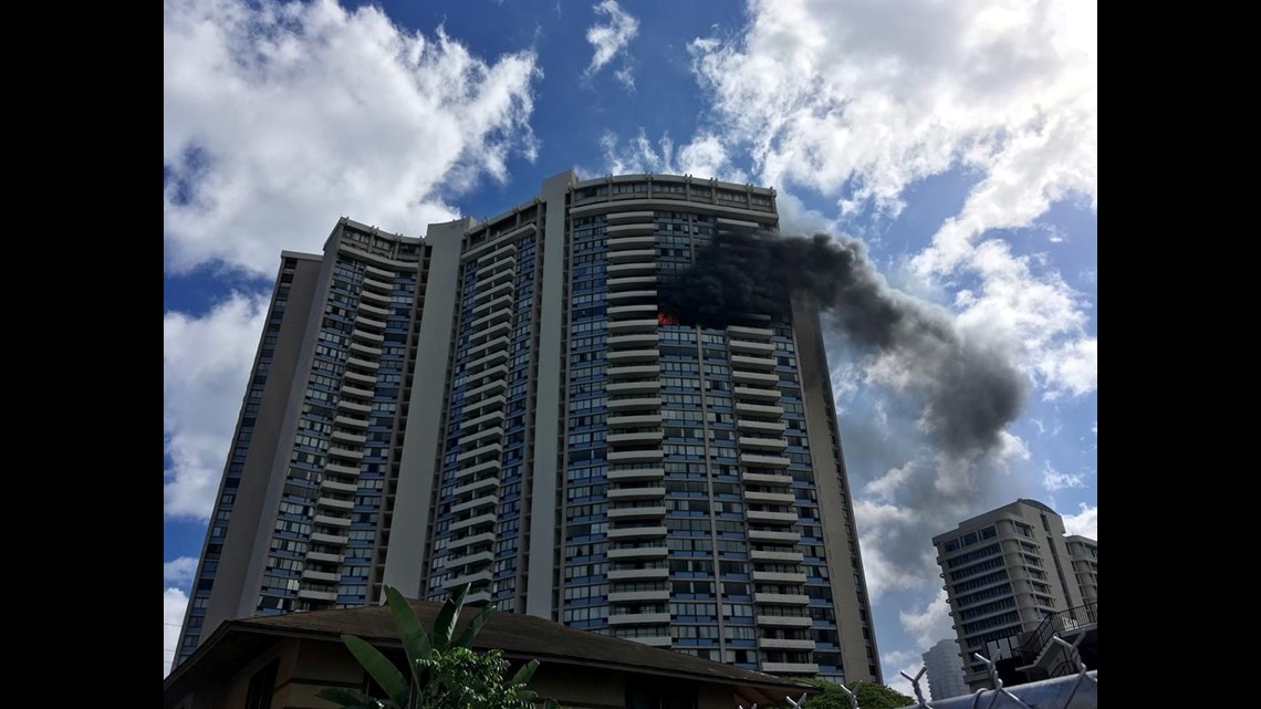 Honolulu fire: Most high-rise residents will be allowed back | cbs8.com