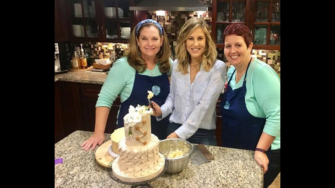Encinitas baker wows "Cake Wars" judges | cbs8.com
