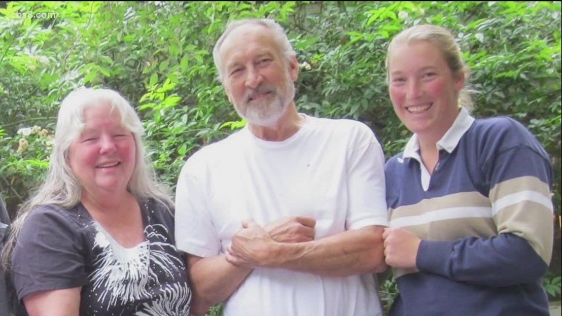 Fallbrook family loses home in brush fire | cbs8.com