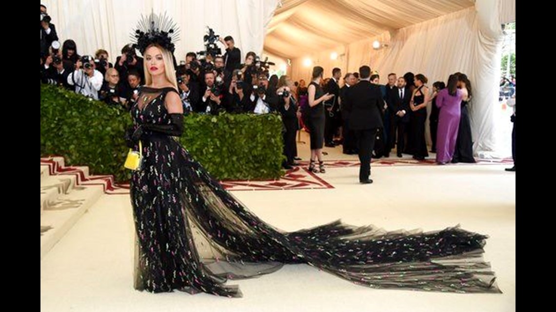 Holy haute couture: Met Gala blends fashion, some religion | cbs8.com