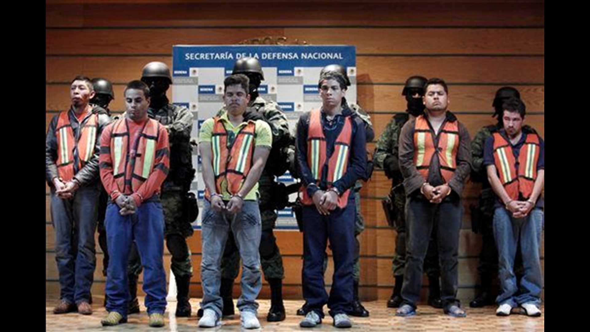 Mexican drug gang suspects rounded up | cbs8.com