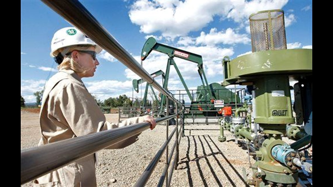 EPA methane report further divides fracking camps | cbs8.com