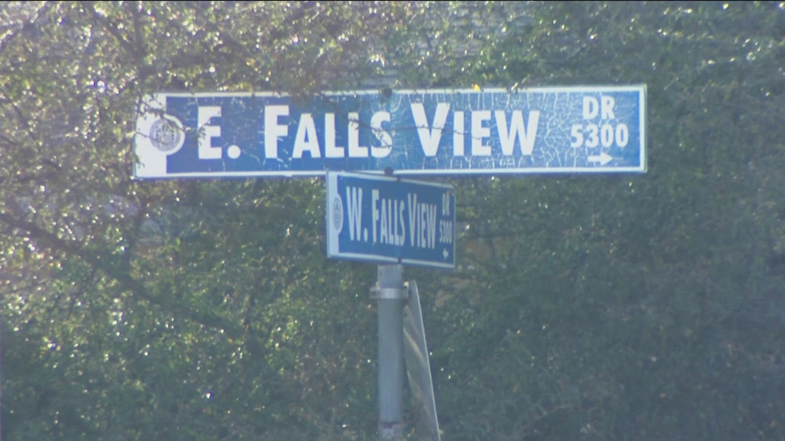 What are police bean bags and rubber bullets made of? | cbs8.com