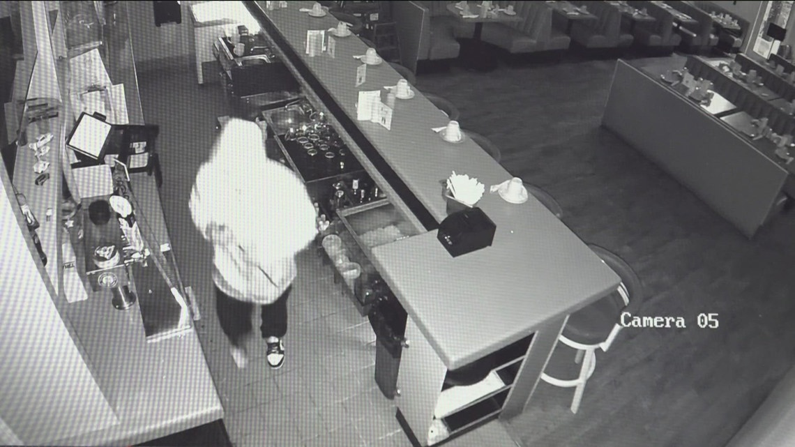 Scripps Ranch restaurants hit by early morning burglary in San Diego ...