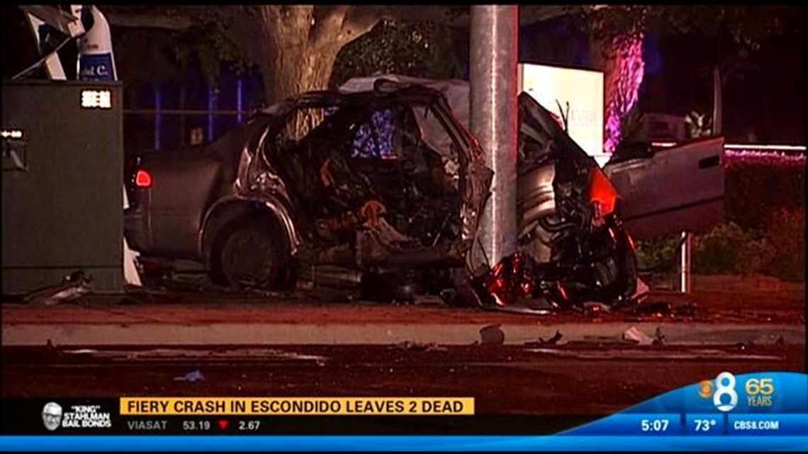 Fiery crash in Escondido leaves 2 dead | cbs8.com