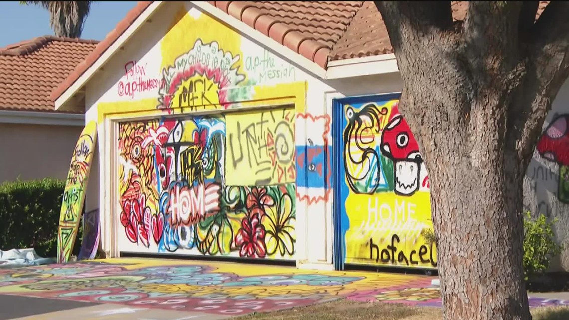 Police investigating eyesore Oceanside home | cbs8.com