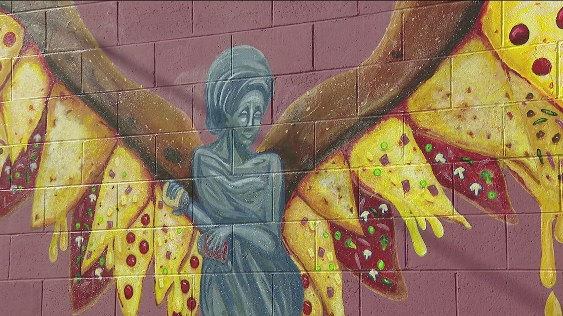 Chula Vista artist spotlight | La Bella's | cbs8.com